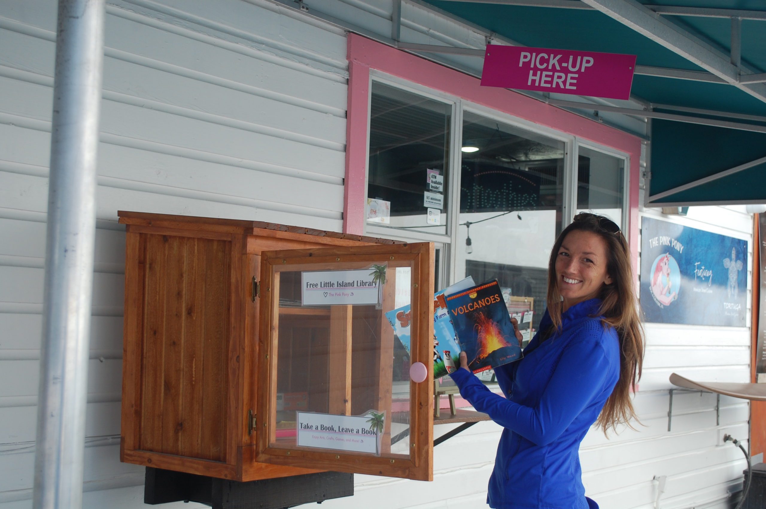 For the love of books: Boca Grande has its own free little lending ...